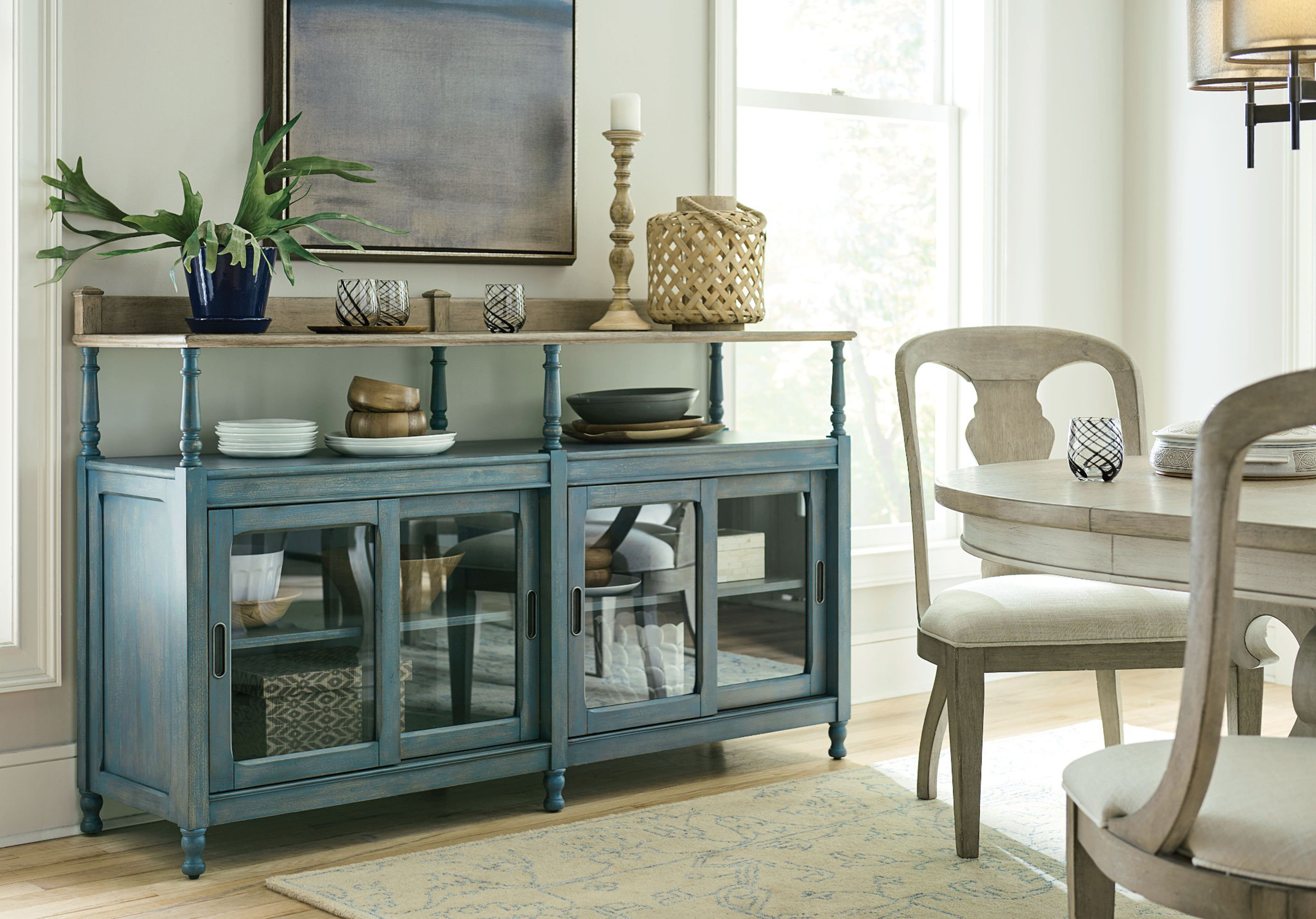 Mika sideboard store
